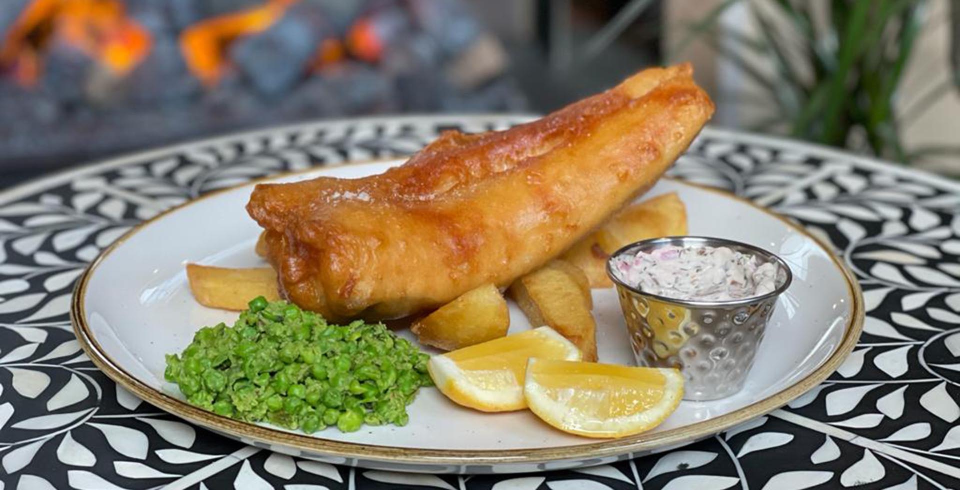 Food & Drinks at The George Hotel Colchester